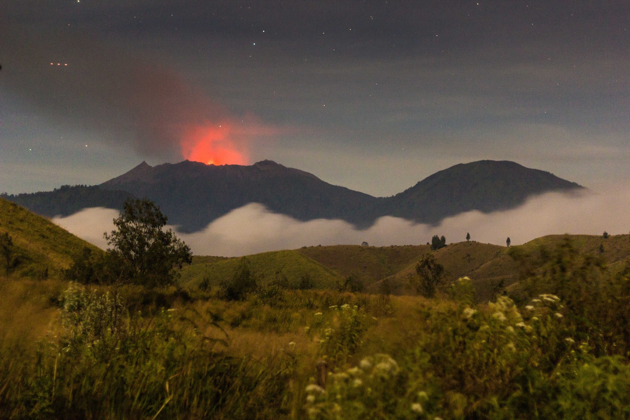 Le volcan Raung s’est réveillé ! – Croisons les doigts pour les avions ...